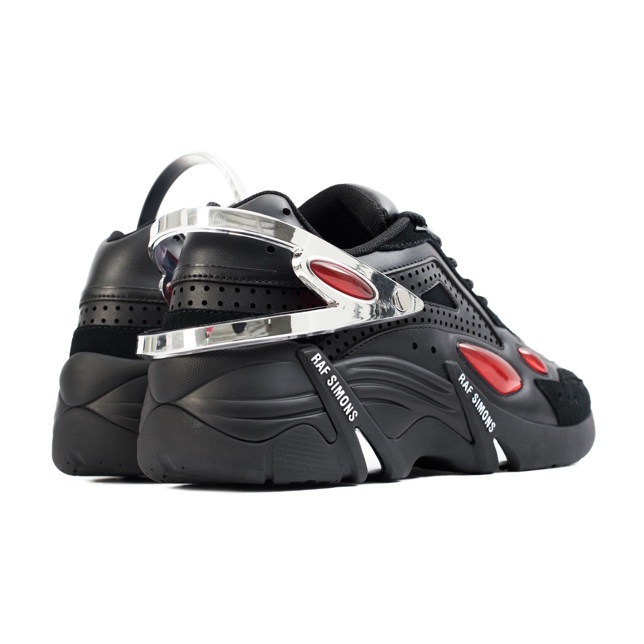 Shop Cylon women for women online at SV77