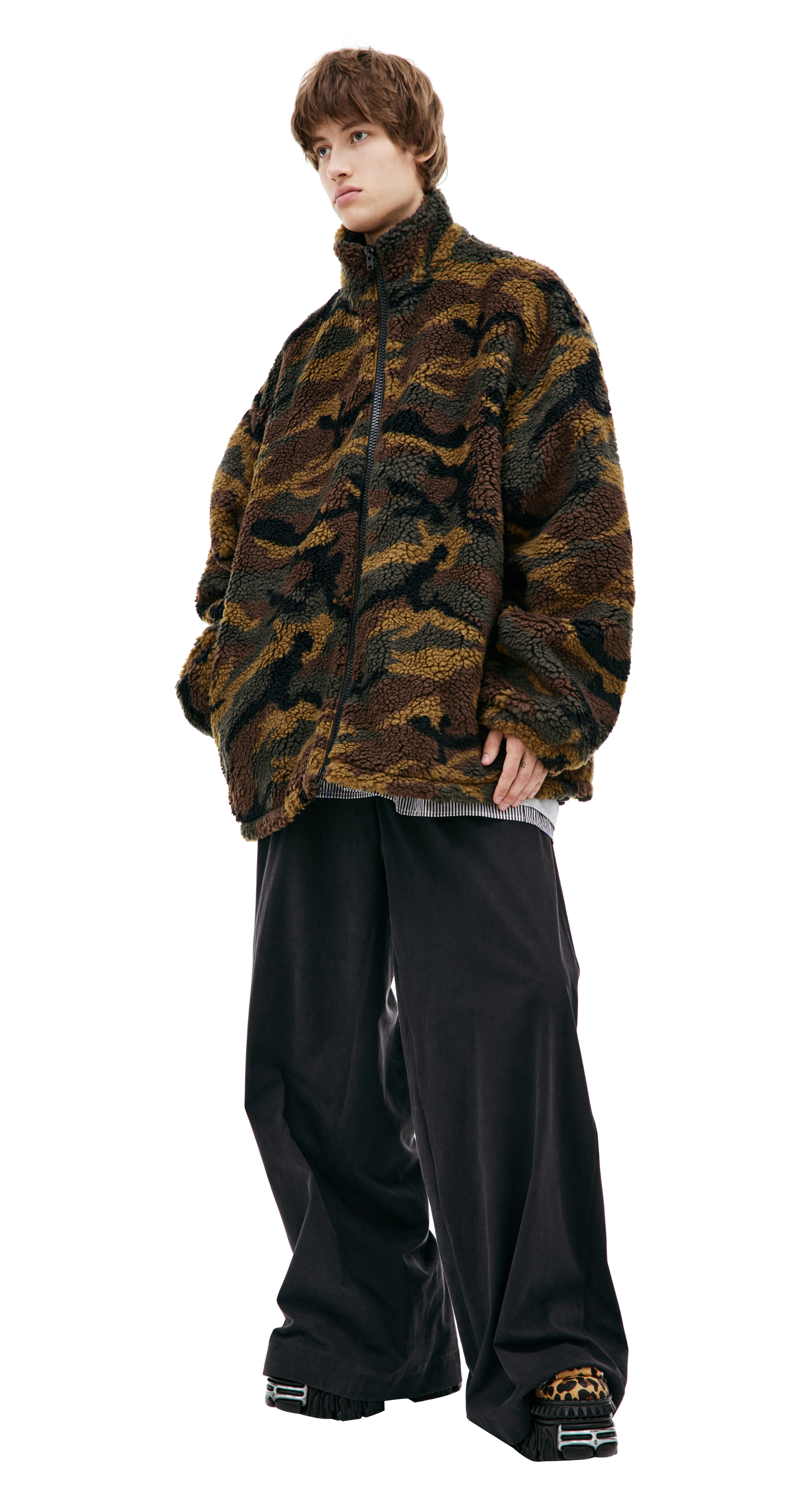 Мужская одежда VETEMENTS, купить по цене от 20 900 руб. в интернет ...