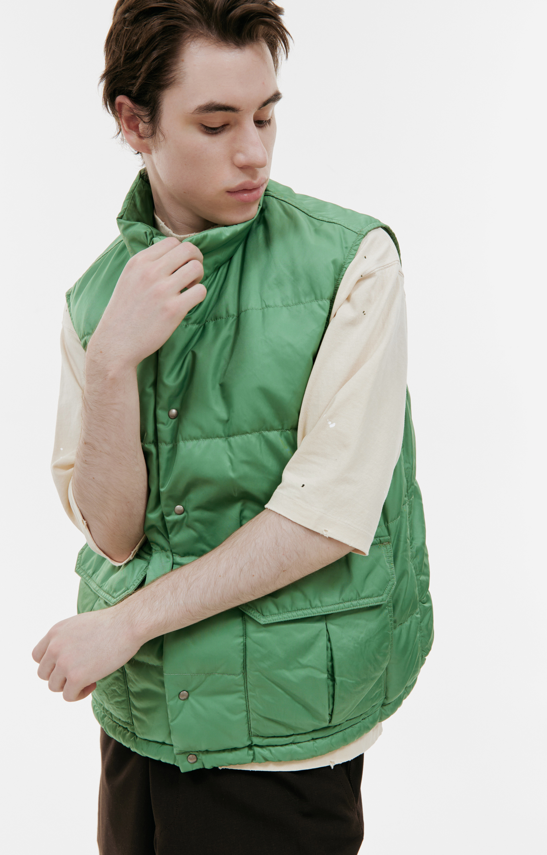 Buy visvim men green ulmer down vest for $2,360 online on SV77, 0124105013018